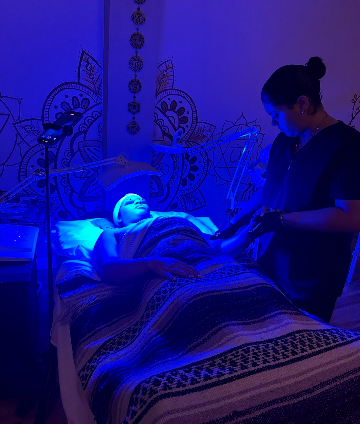 How LED Light Therapy Works and Why Spas Use It – Orlando Esthetician ...